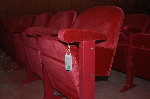 Chaise de spectacle de la Maison de Culture - Abdennadher Design