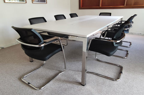 Table de réunion TT Inox - Abdennadher Design